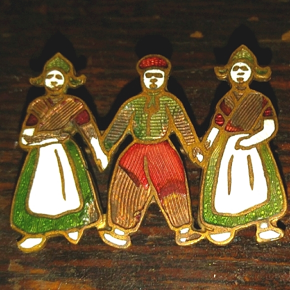 Vintage | Jewelry | Vintage Dutch Friendship Pin | Poshmark